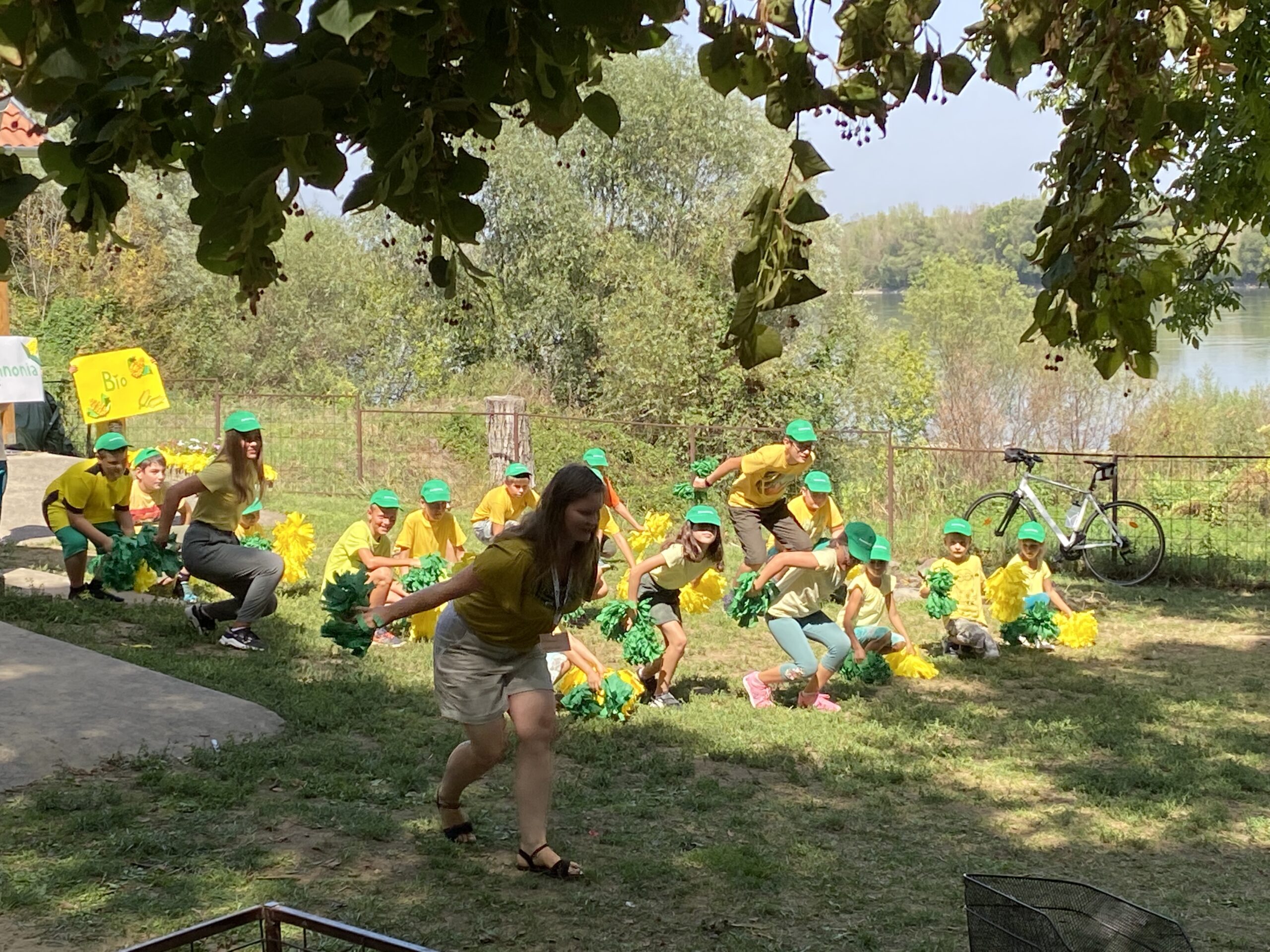 Angoltáborral zárta a nyarat a Pannonia Bio - Part-Oldalak Kulturális ...